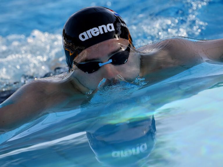 Breaststroke Kick: Improve With the Right Technique and Tools